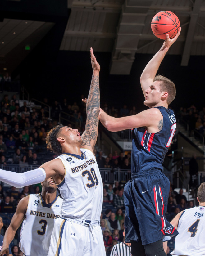 Eagles Land Maxwell At Centre – Newcastle Eagles