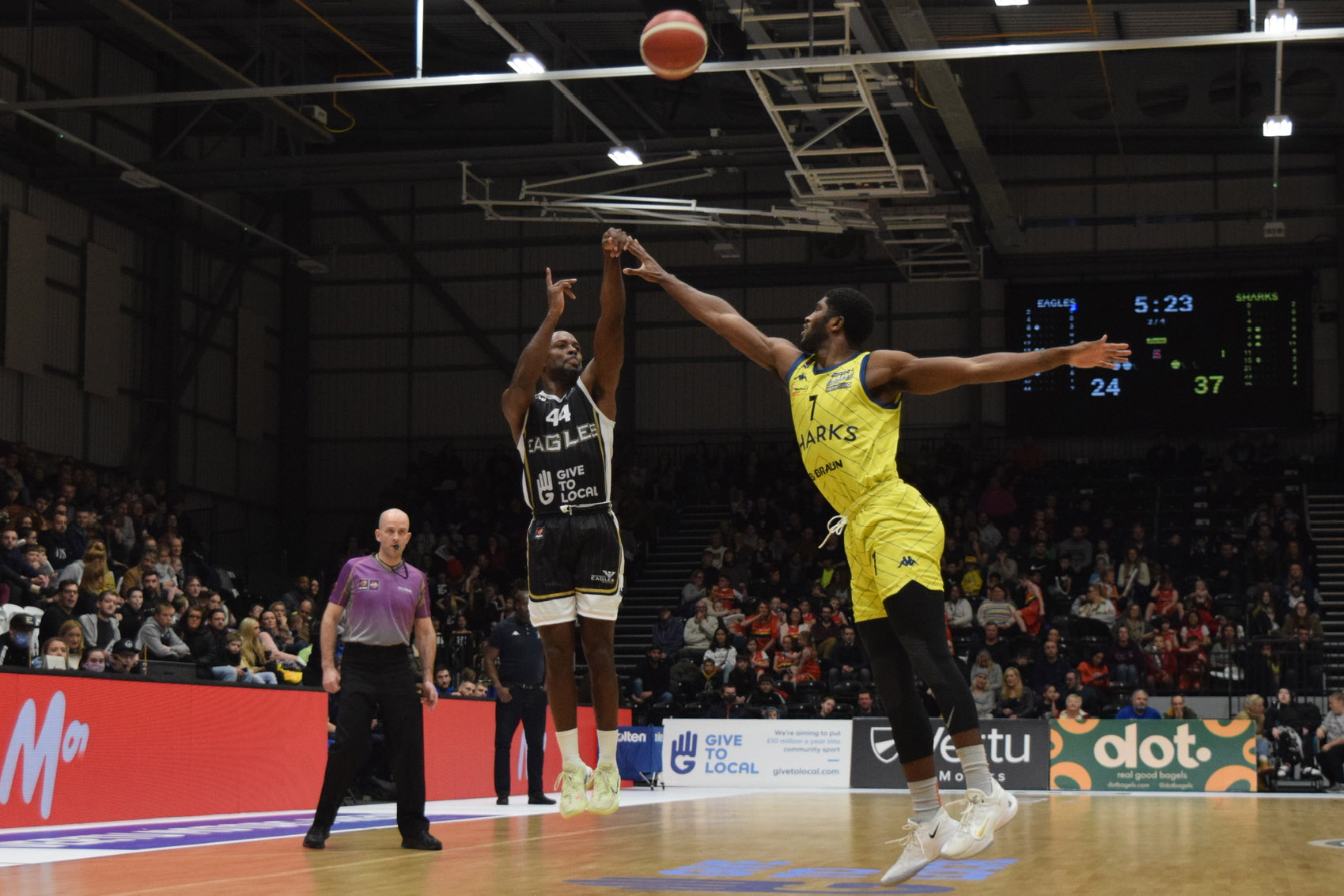 Report: Eagles 77-86 Sheffield Sharks – Newcastle Eagles